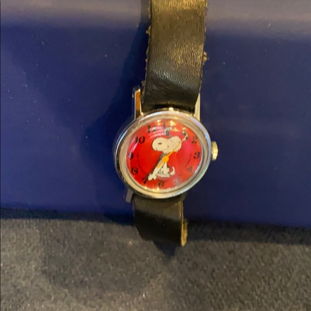Snoopy 1958 Special Edition Watch - Gem